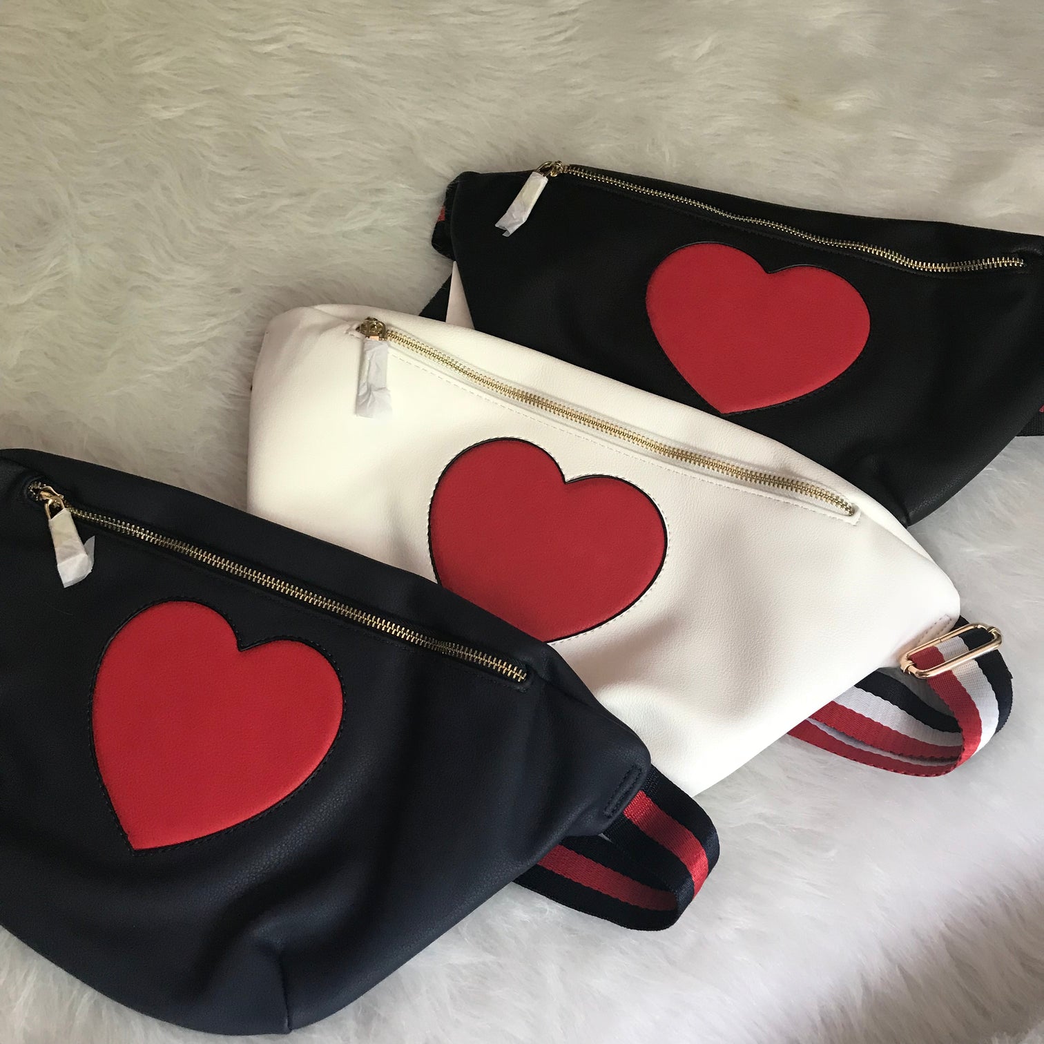 Oversized Fanny Pack - Black – The Baddie Boudoir
