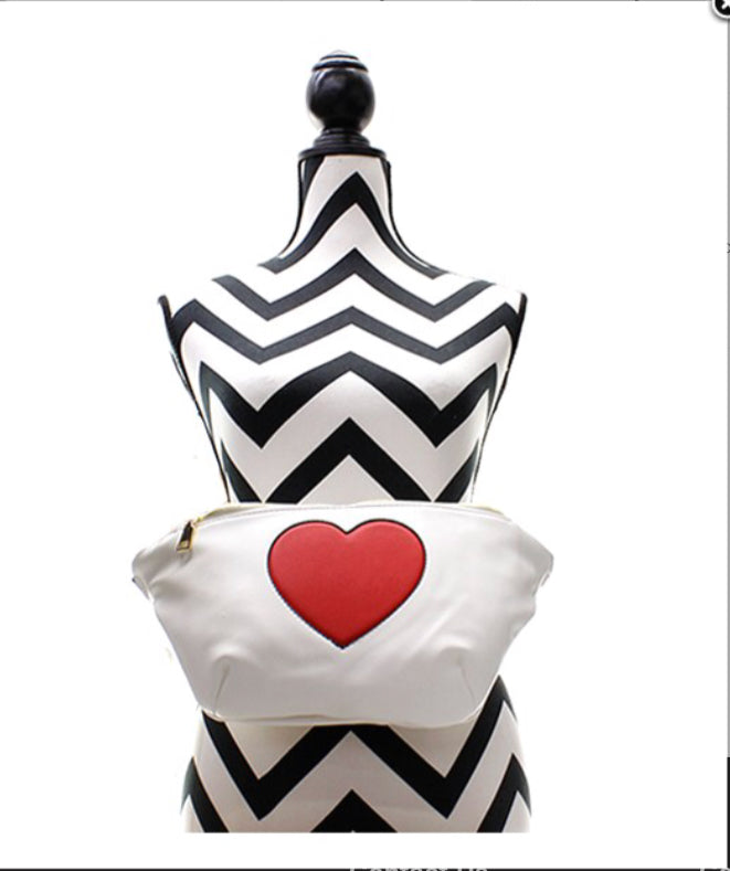 Oversized Fanny Pack - White – The Baddie Boudoir