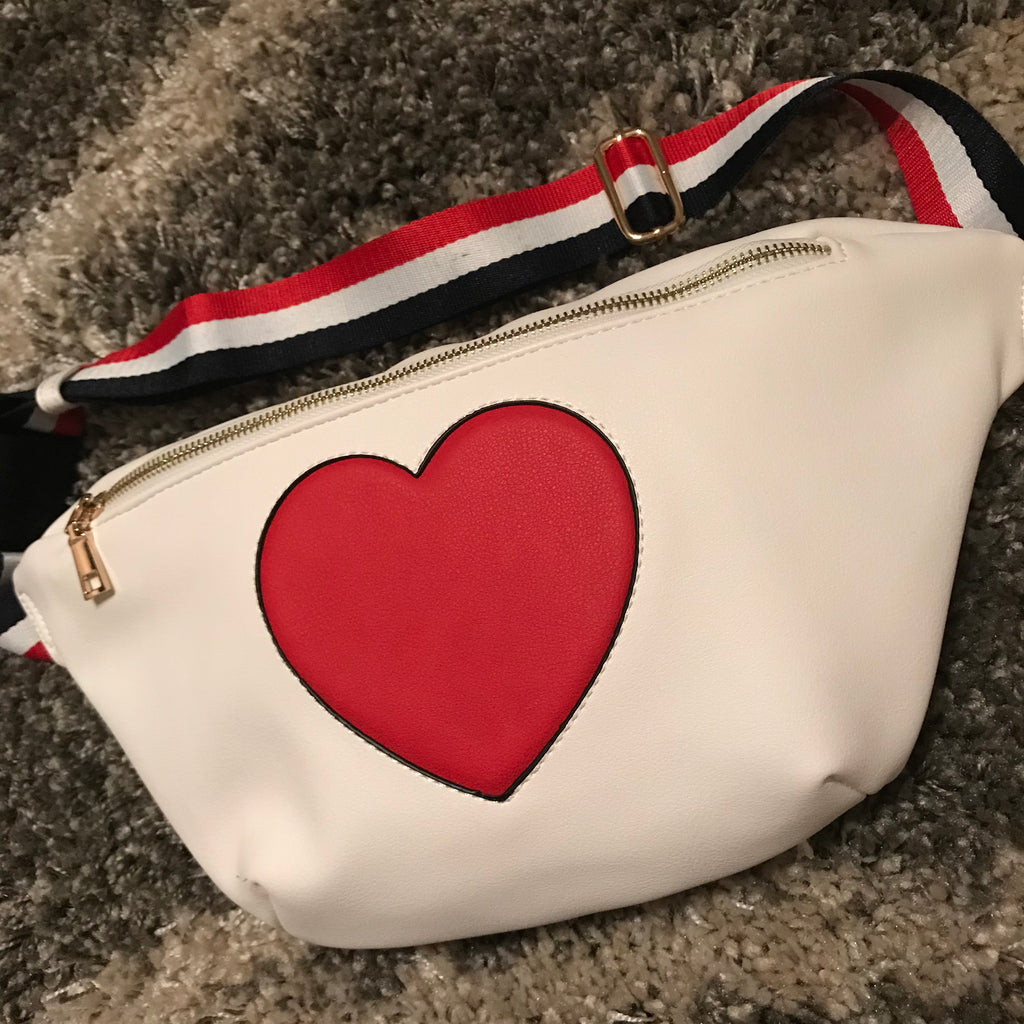 Oversized Fanny Pack - White – The Baddie Boudoir